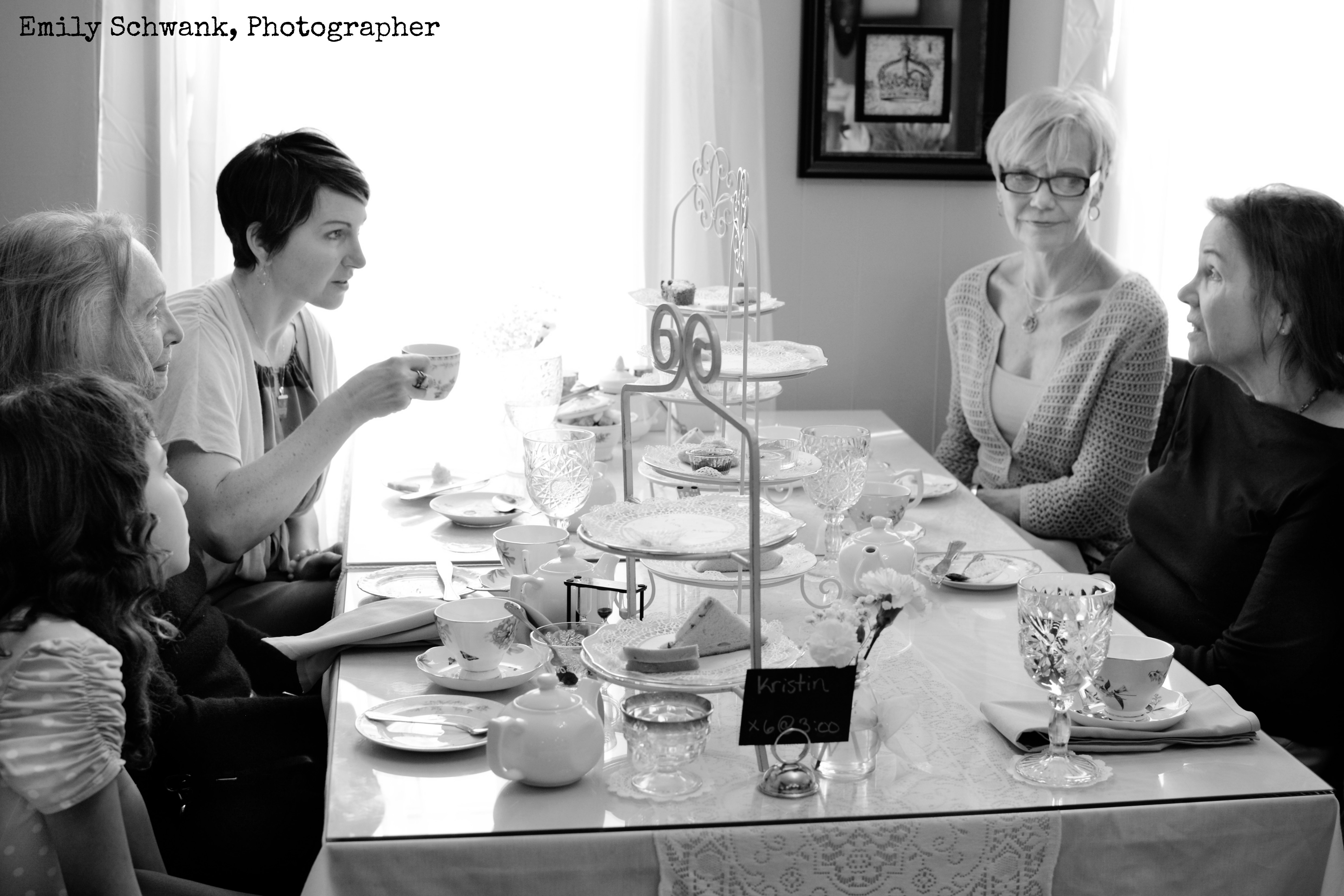 Sneak Peek-Tea Time – Emily Persic,photographer(Raincliffs Photography)