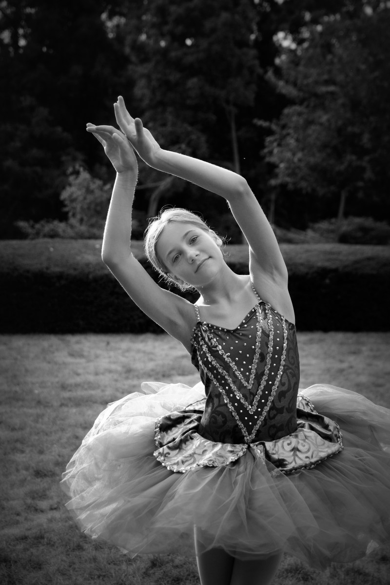 Sneak Peek- Mia, Dancer – Emily Persic,photographer(Raincliffs Photography)