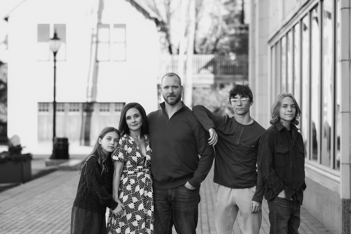 The Verplank Family 2023 – Emily Persic,photographer(Raincliffs ...