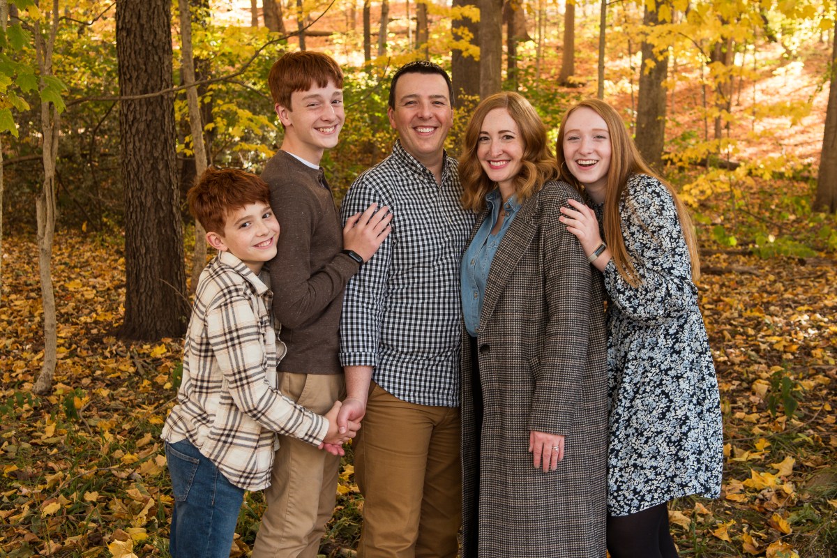 The Eddy Family 2024 – Emily Persic,photographer(Raincliffs Photography)